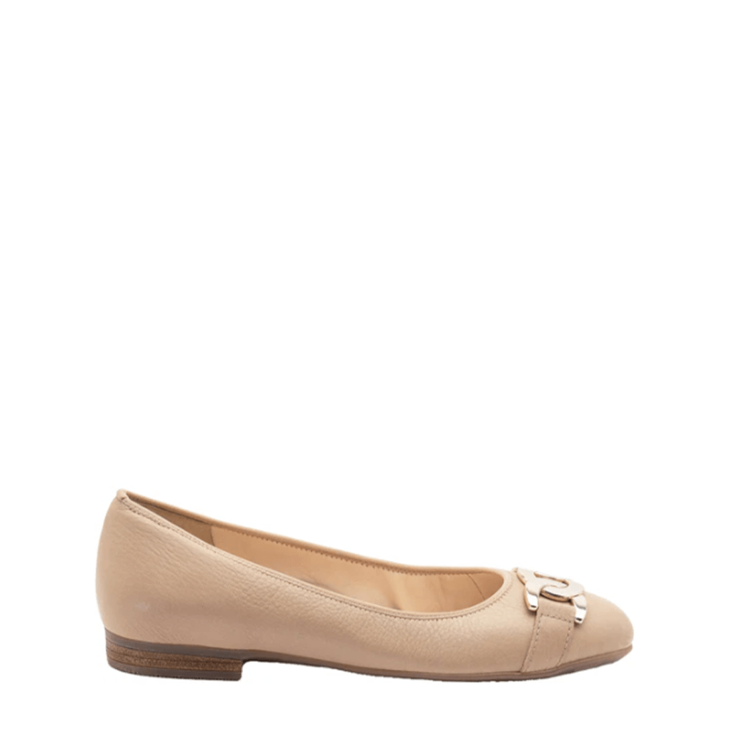Sale – Shoetopia Footwear